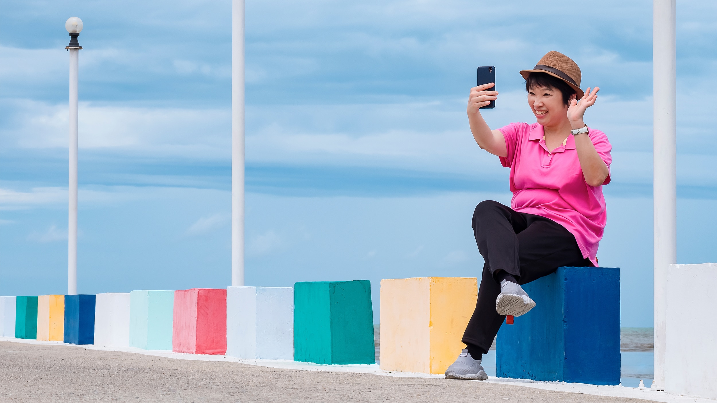 MEET INSERA, UNITRON’S NEW ITE HEARING AIDS ON THE BLU PLATFORM.